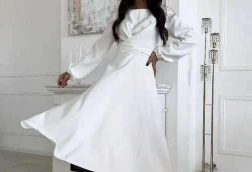 Платье белое 56