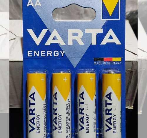 4 батарейки AA Varta Energy LR6