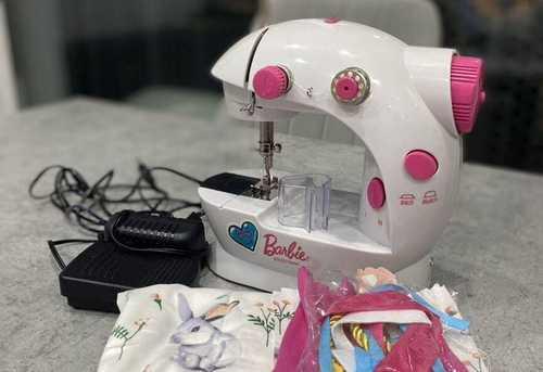 Новая швейная машинка детская с тканью