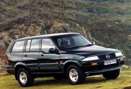 Лобовое стекло Ssang Yong Musso c 1996