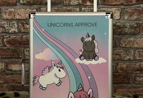 Набор косметики в чемодане unicorns approve новый