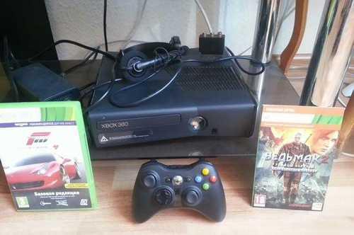 Xbox 360 250гб +forza 4+Ведьмак 2