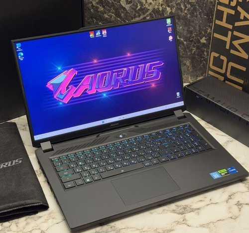 New Aorus 17.3 360Гц I5-12500H/RTX 4050/16Ram/SSD