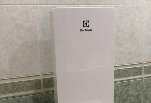 Проточный водонагреватель Electrolux NPX 18-24 Sen