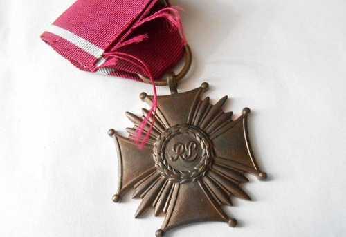 Наградные знаки и медали Польши