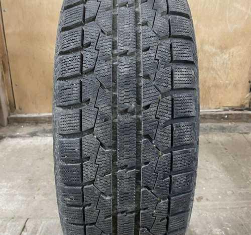 Toyo Observe Garit GIZ 205/65 R15