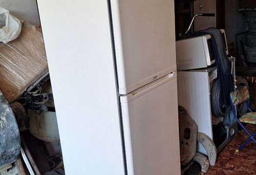 Продам холодильник бу