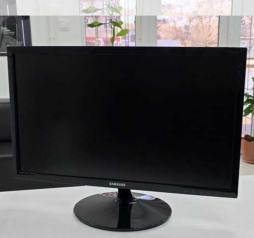 Монитор Samsung 24" 75 Гц