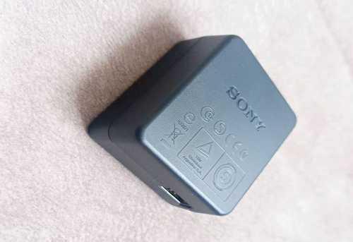 Сетевое зарядное устройство Sony