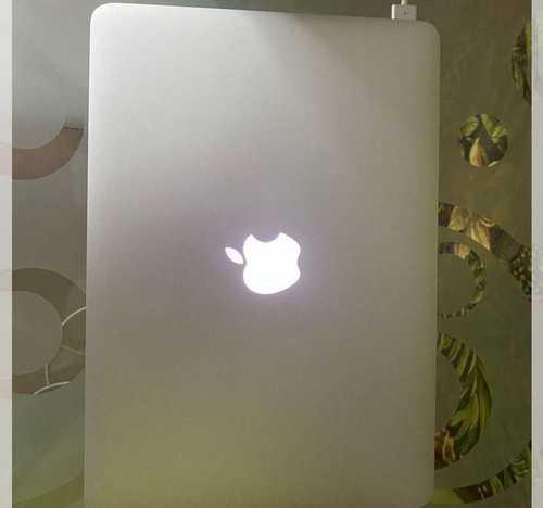 Apple macbook pro 1502 2014г