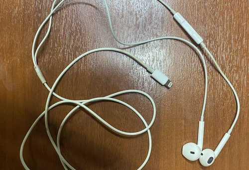 Оригинальные наушники Apple EarPods Lightning