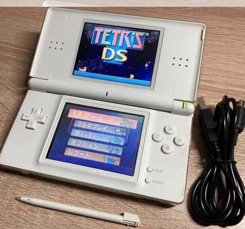 Nintndo DS Lite