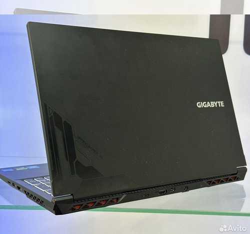 Gigabyte i5-12500H/ RTX 4060 8gb/16gb