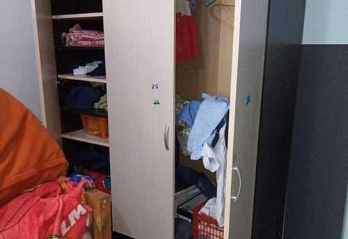 Шкаф для одежды бу