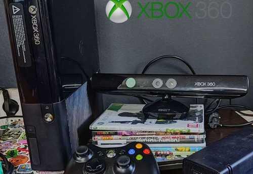 Xbox 360 Е,Kinect,геймпад(джойстик), диски,провода