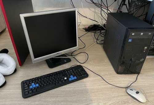 Компьютер с комплектом
