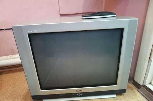 Телевизор LG Flatron 60см