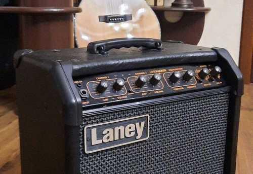 Гитарный комбоусилитель Laney LineBacker 20