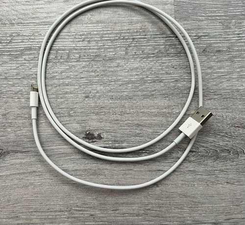 Кабель Apple lightning usb 1m