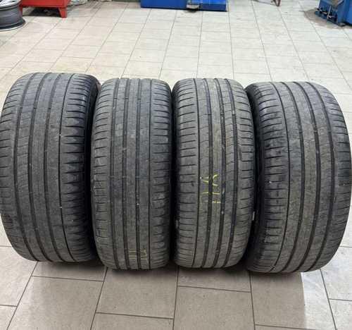 Pirelli P Zero 275/45 R20 и 305/40 R20 110Y