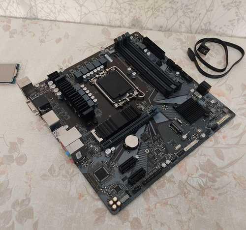 Gigabyte B660 с любыми проверками