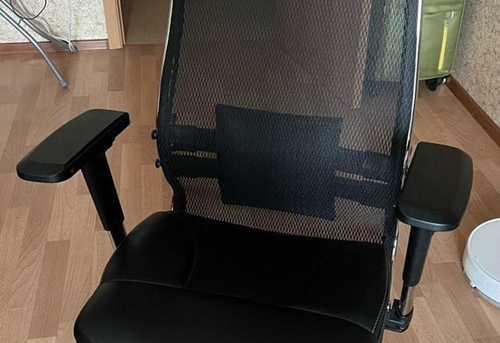 Компьютерное кресло Samurai
