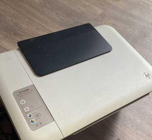 Принтер и сканер в одном HP Deskjet 1516