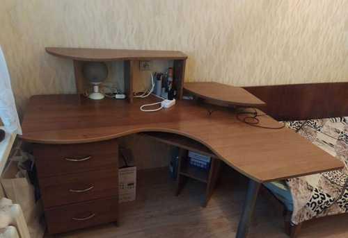 Компьютерный письменный стол бу