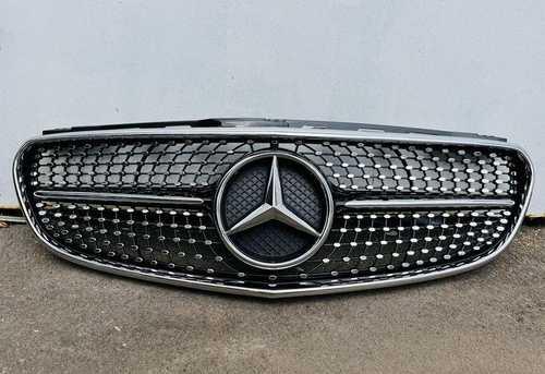 Решетка радиатора Mercedes W212 Рестайлинг Diamond