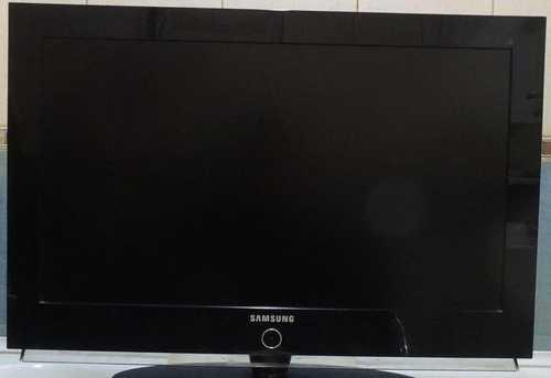 Телевизор Samsung 32'' LCD. бу