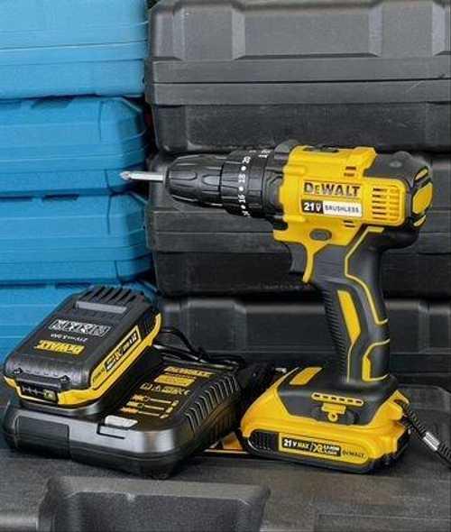 Аккумуляторный шуруповерт DeWalt 21В - ударный