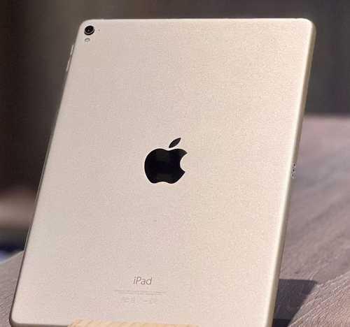 iPad Pro 9.7 128gb Gold