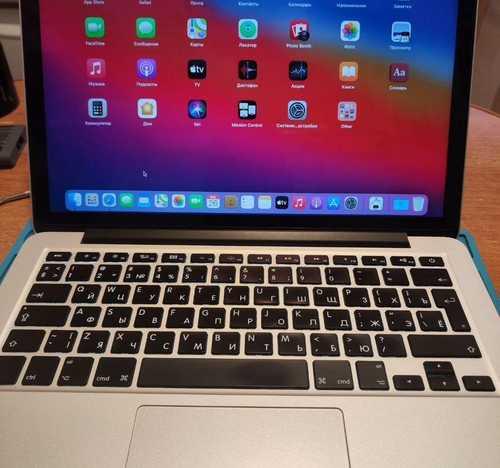 Apple macbook pro A1502