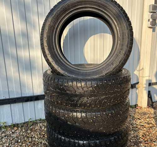 Hankook I'Pike RW11 225/65 R17 102T