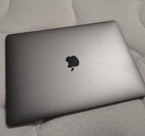 Apple macbook pro 13 2019 16gb 512gb