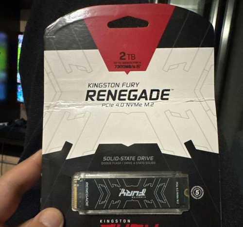 SSD накопитель Kingston Fury Renegade