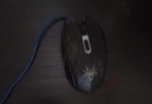 Игровая мышь Qumo BlackOutM03
