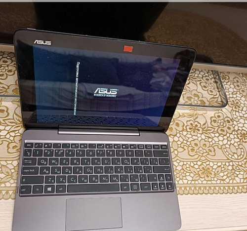 10.1" ASUS Transformer Book T100H, Atom x5, RAM 2 ГБ, 32 ГБ, Intel HD Graphics