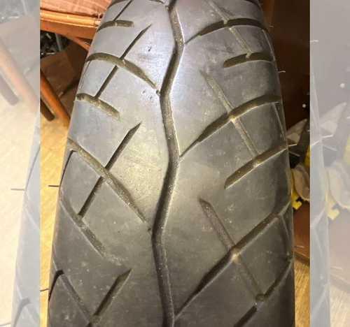 Bridgestone 110/70 r17