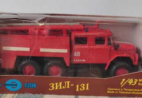 Модель автомобиля СССР ЗИЛ 131 пожарный