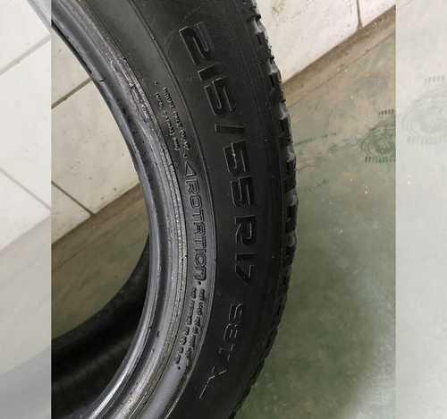 Nokian Tyres Hakkapeliitta 8 215/55 R17 98T