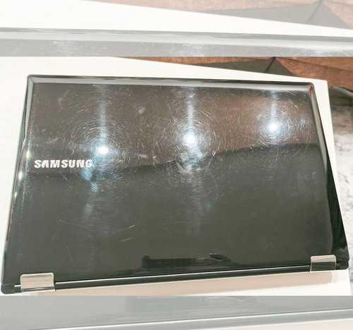 Ноутбук Samsung RC530