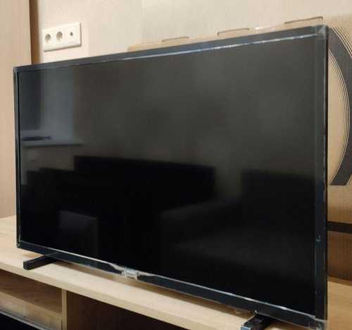 HD Philips LED TV DVB-T2 80см