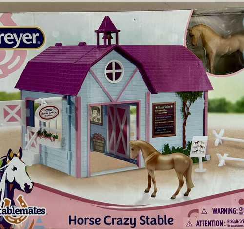 Игровой набор фирмы breyer «Конюшня»
