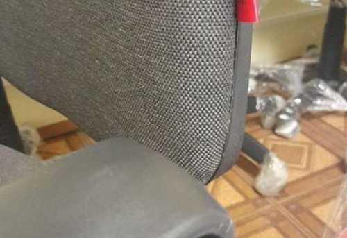 Компьютерные кресла новые