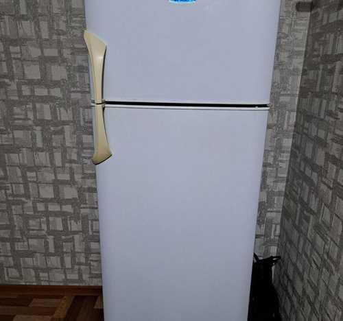 Холодильник Бирюса 135К