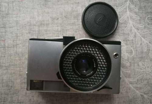 Пленочный фотоаппарат Зоркий 10