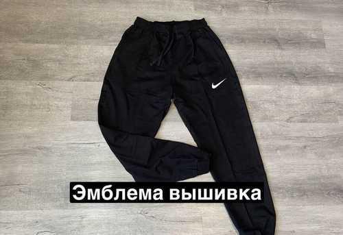 Штаны черные Nike новые