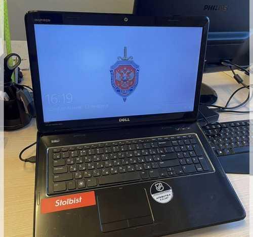 Ноутбук Dell inspiron N7110