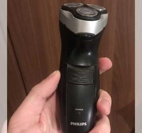 Бритва электрическая philips